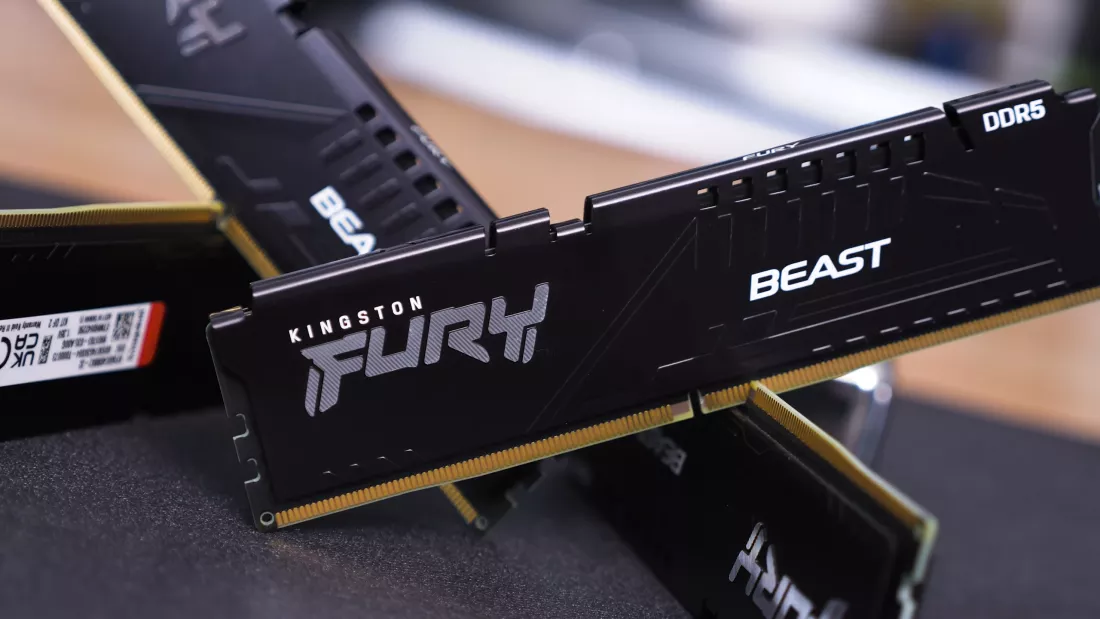 How Much RAM Do Gamers Need in 2025? | 16GB vs 32GB vs 64GB